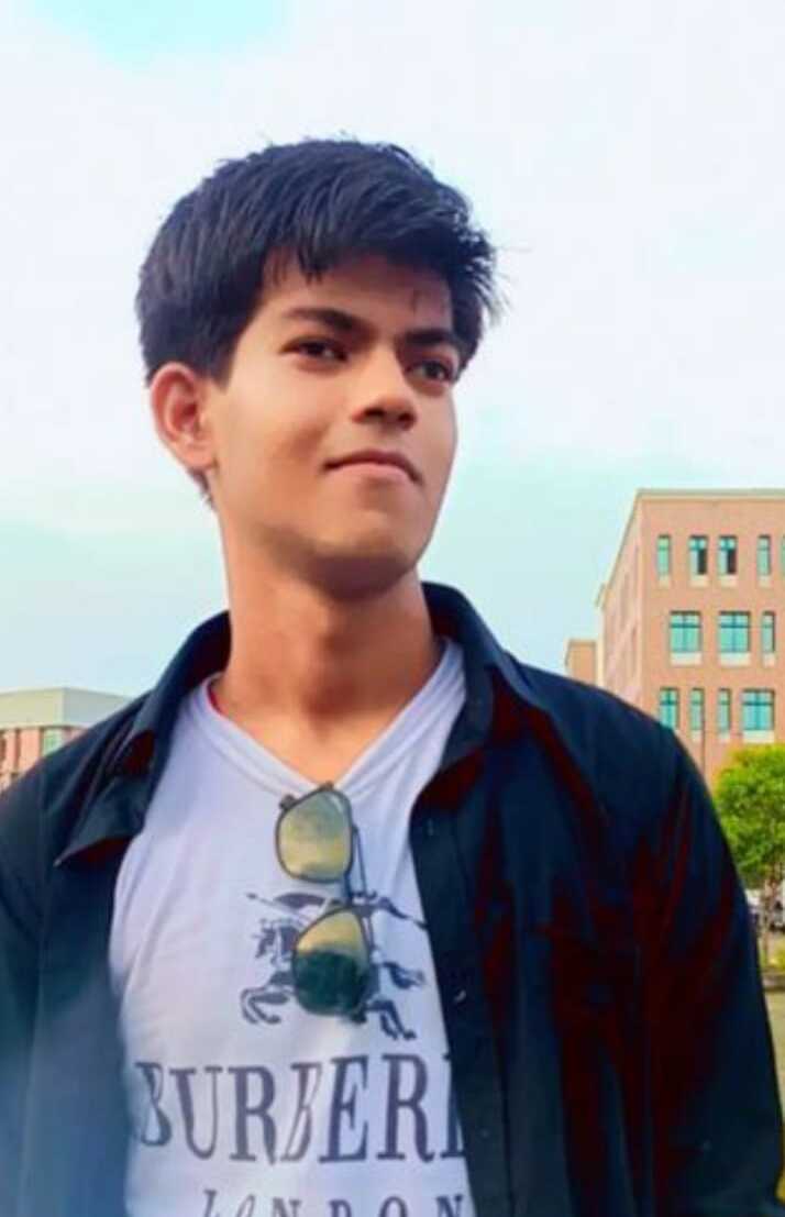 vinay jadaun's personal portfolio